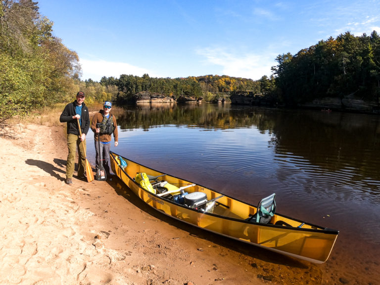 Wisconsin Dells fall canoeing adventure Mirror Lake and Wisconsin River